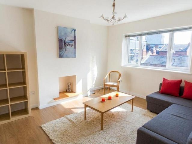 2 bedroom flat to rent