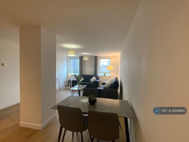 2 bedroom flat to rent