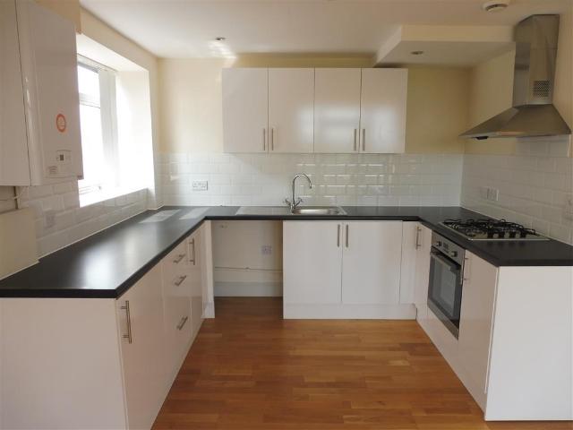 2 bedroom flat to rent