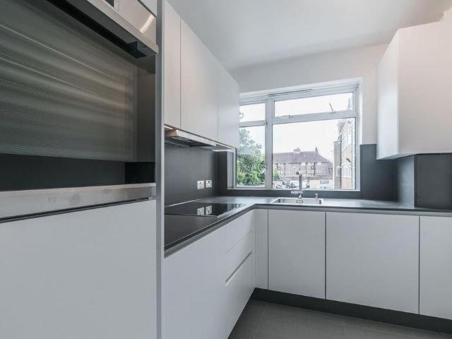 2 bedroom flat to rent