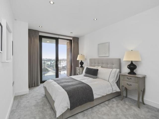 2 bedroom flat to rent