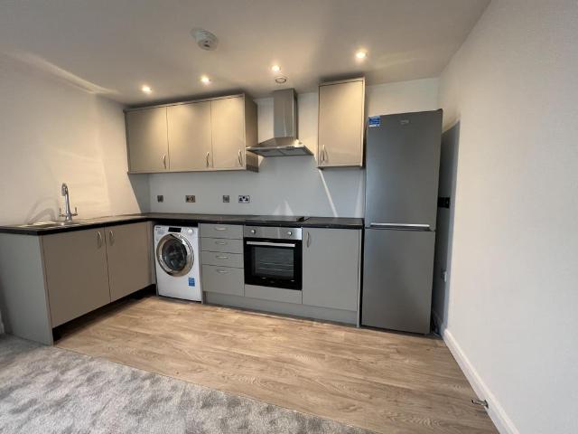 2 bedroom flat to rent