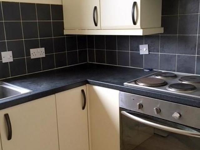 2 bedroom flat to rent