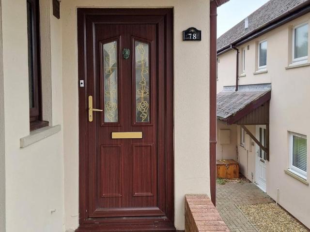 2 bedroom flat to rent