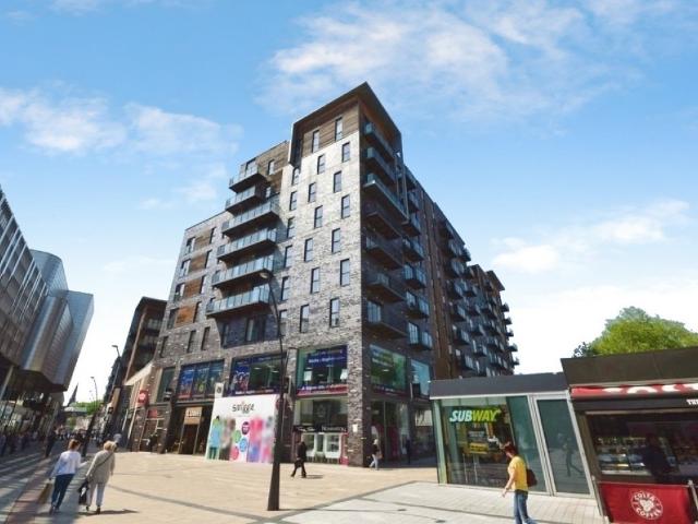 2 bedroom Flat To Rent
