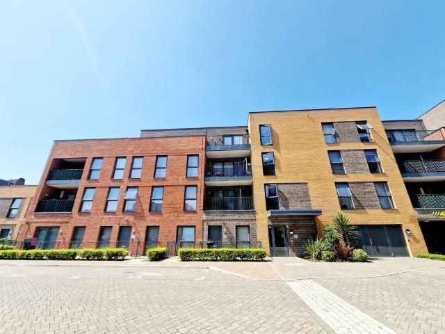 2 bedroom flat to rent