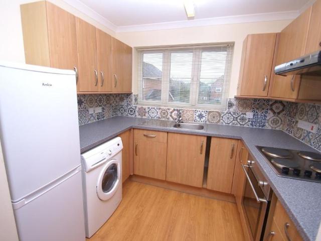 2 bedroom flat to rent