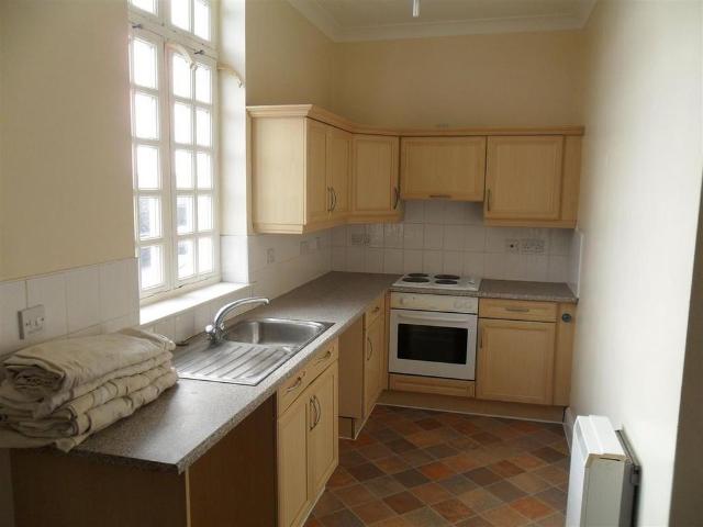 2 bedroom flat to rent