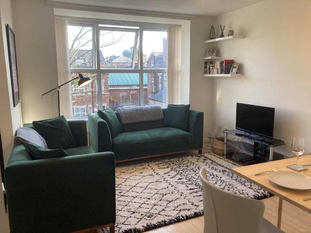 2 bedroom flat to rent