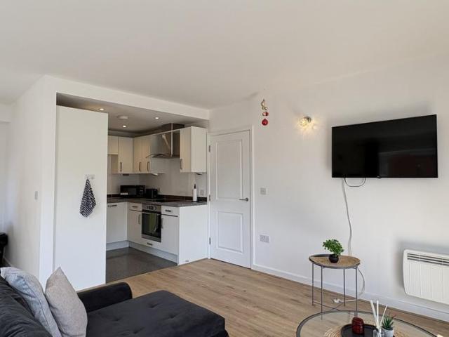 2 bedroom flat to rent