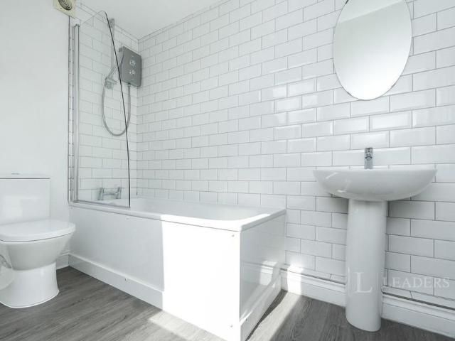2 bedroom flat to rent