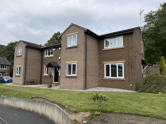 2 bedroom flat to rent
