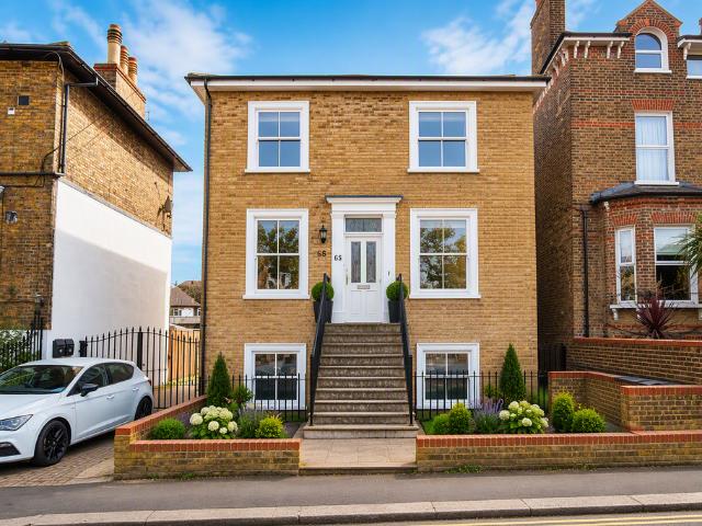 2 bedroom flat to rent