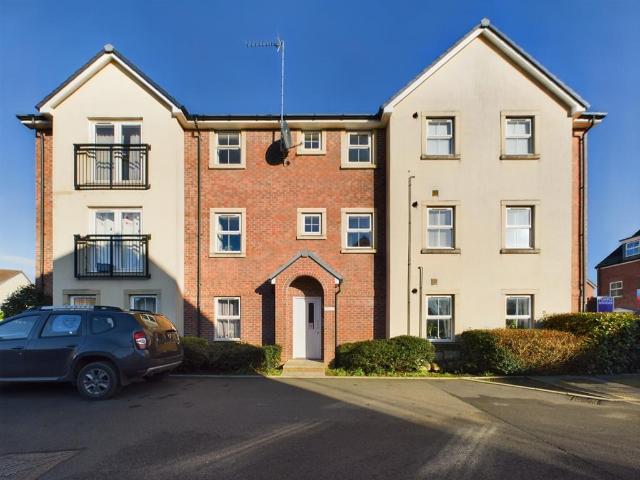 2 bedroom flat to rent