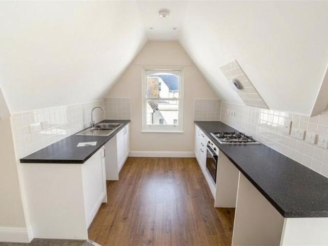 2 bedroom flat to rent