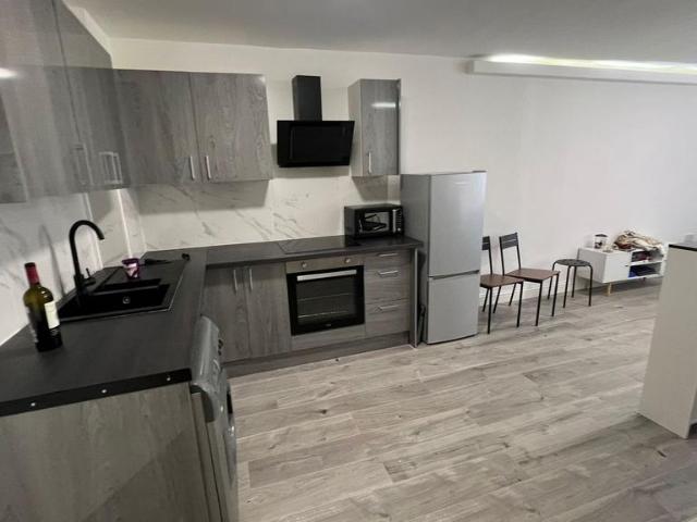 2 bedroom flat to rent
