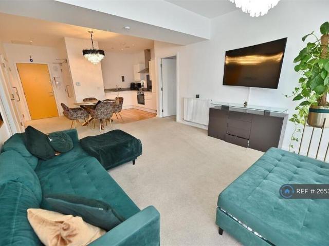 2 bedroom flat to rent