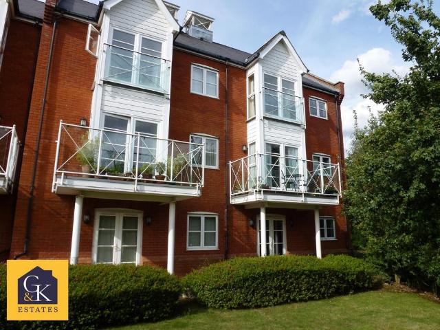 2 bedroom flat to rent