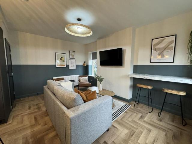 2 bedroom flat to rent