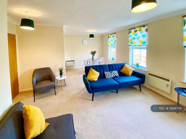 2 bedroom flat to rent