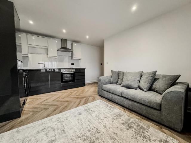 2 bedroom flat to rent