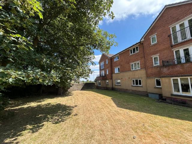2 bedroom flat to rent