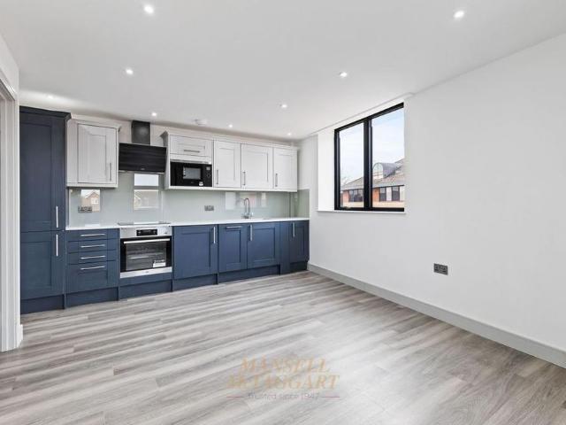 2 bedroom flat to rent