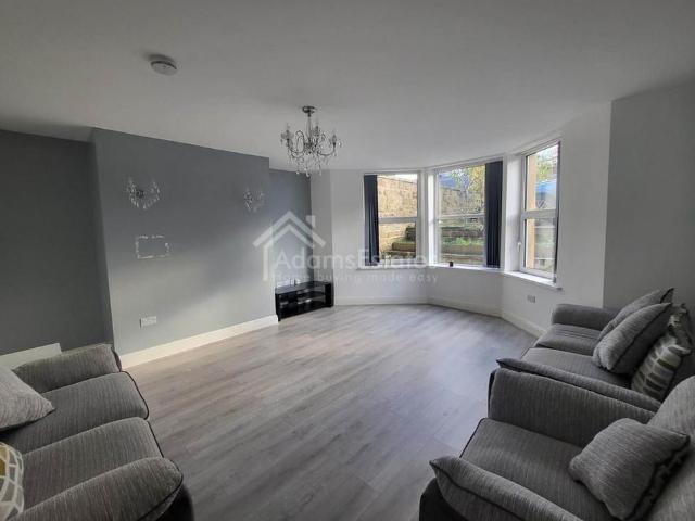 2 bedroom flat to rent