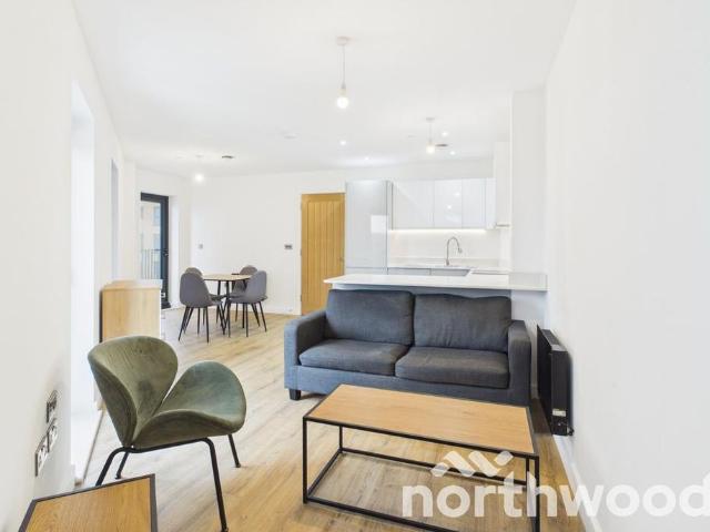 2 bedroom flat to rent