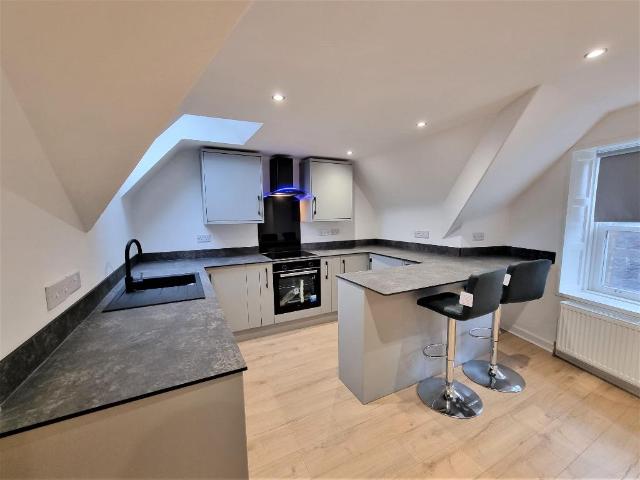 2 bedroom flat to rent