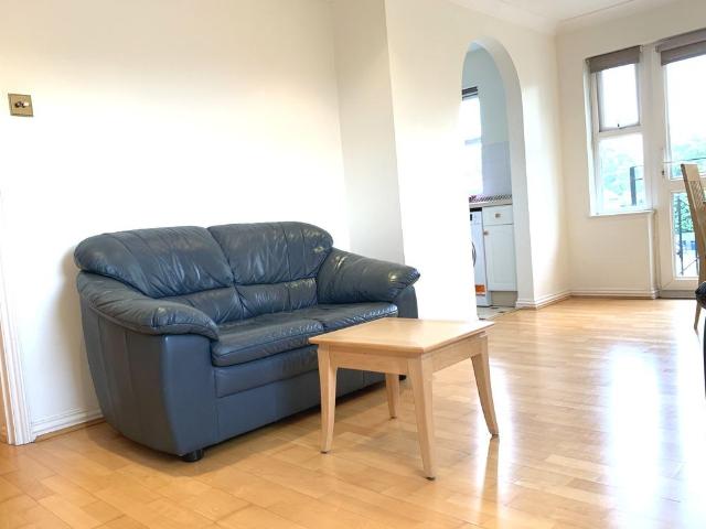 2 bedroom flat to rent