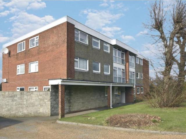 2 bedroom flat to rent
