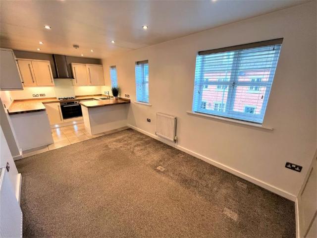 2 bedroom flat to rent
