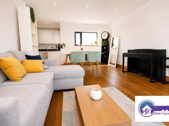 2 Bedroom Flat To Rent