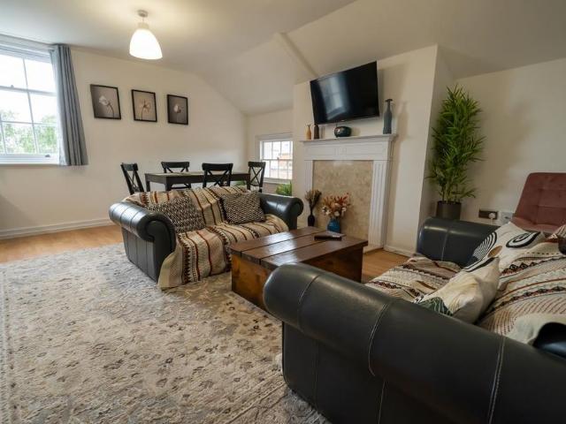 2 bedroom flat to rent