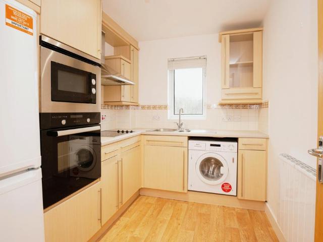 2 bedroom flat to rent