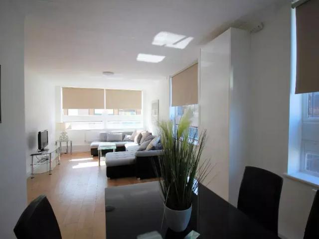 2 bedroom flat to rent