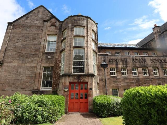2 bedroom flat to rent
