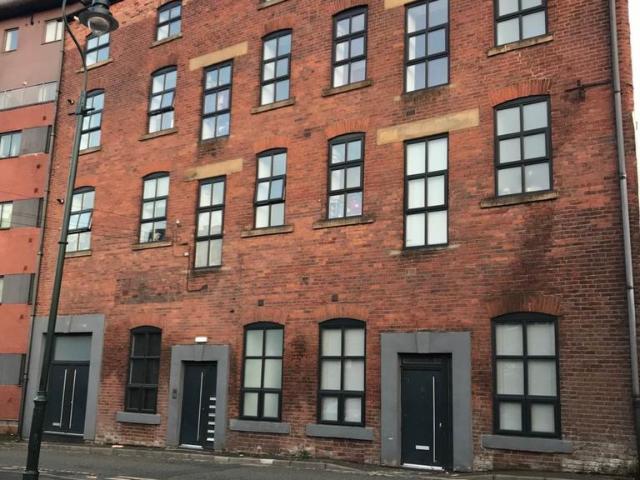 2 bedroom flat to rent