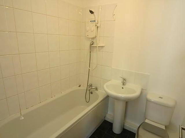 2 bedroom flat to rent