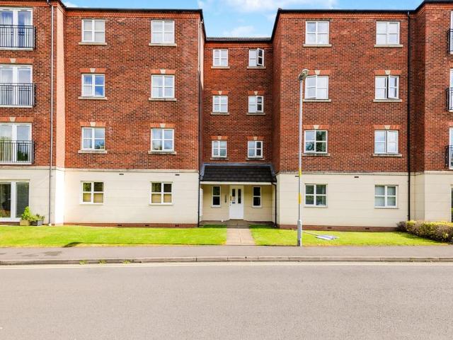 2 bedroom flat to rent