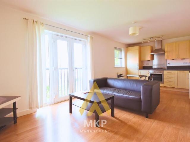2 bedroom flat to rent