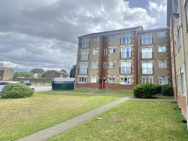 2 bedroom flat to rent