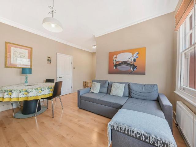 2 bedroom flat to rent