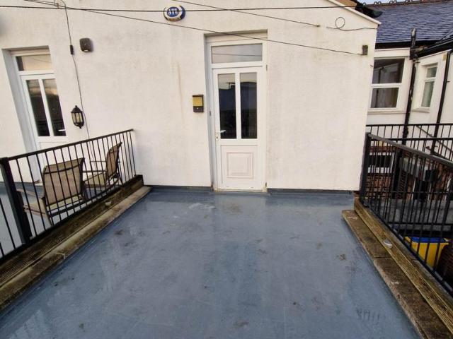 2 bedroom flat to rent