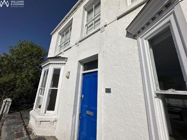 2 bedroom flat to rent