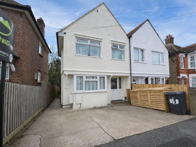 2 bedroom flat to rent