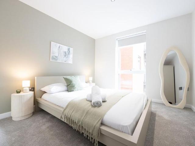 2 bedroom flat to rent