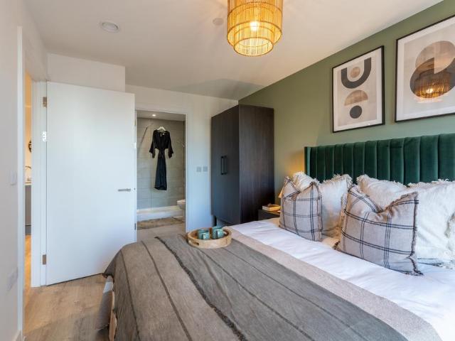 2 bedroom flat to rent