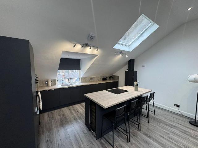 2 bedroom flat to rent